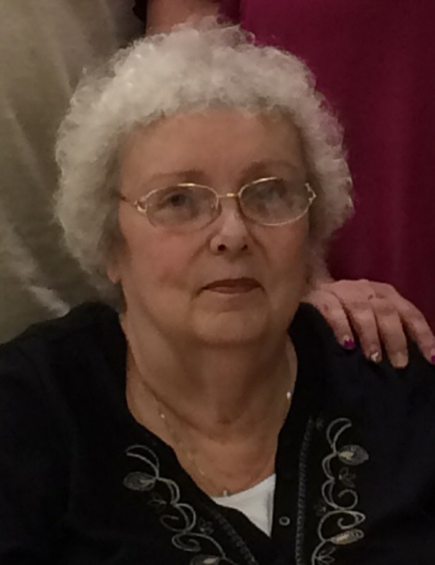 Renee Robillard's Instagram, Twitter & Facebook on IDCrawl