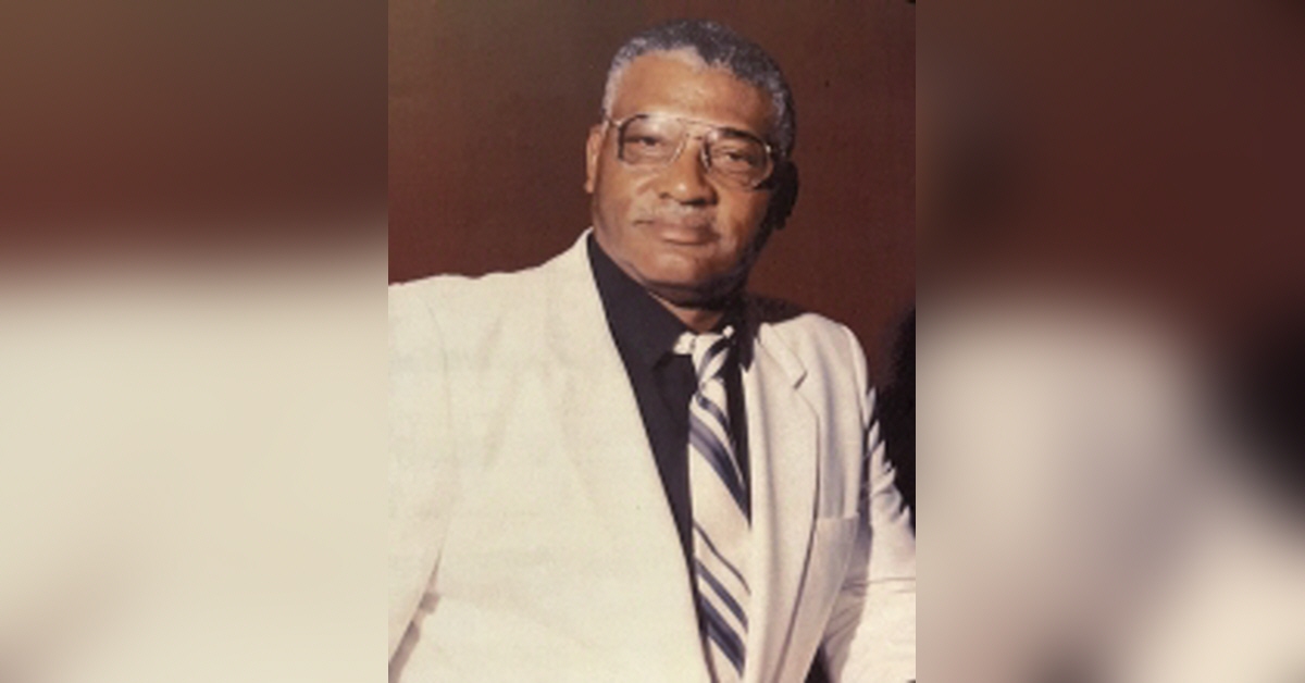 Obituary information for Hollie Perry Sr.