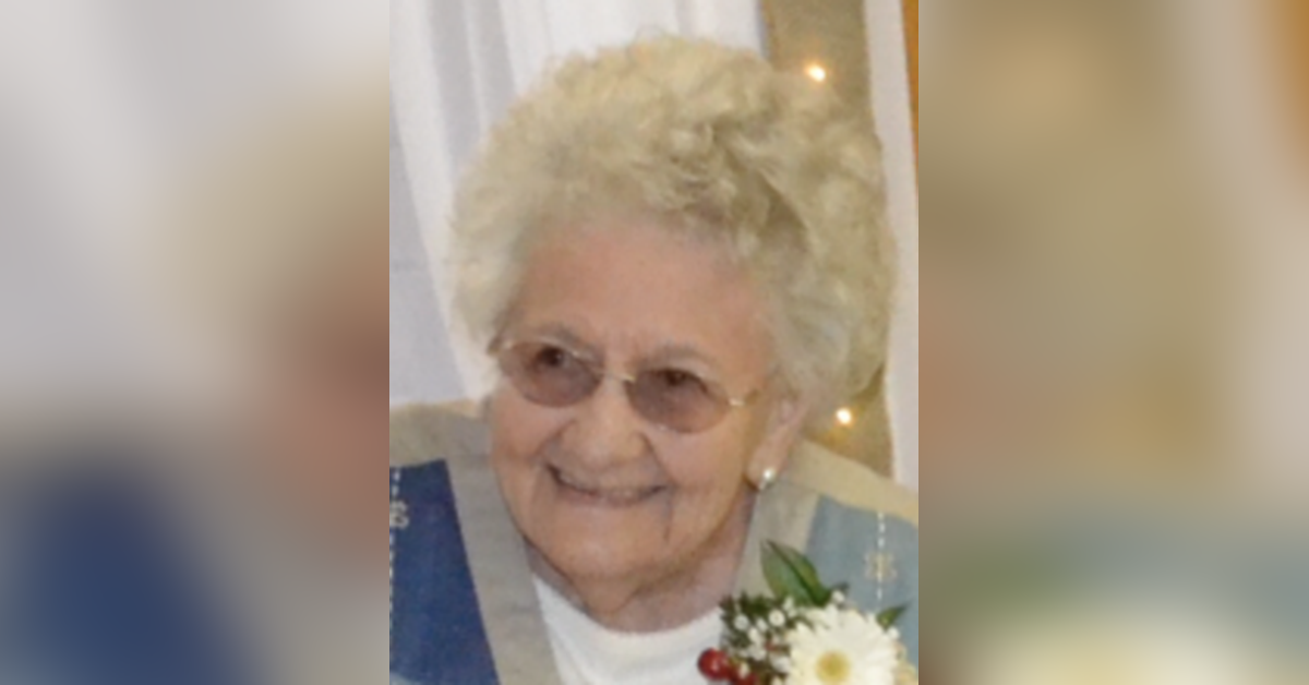 Obituary information for Muriel "June" Roy
