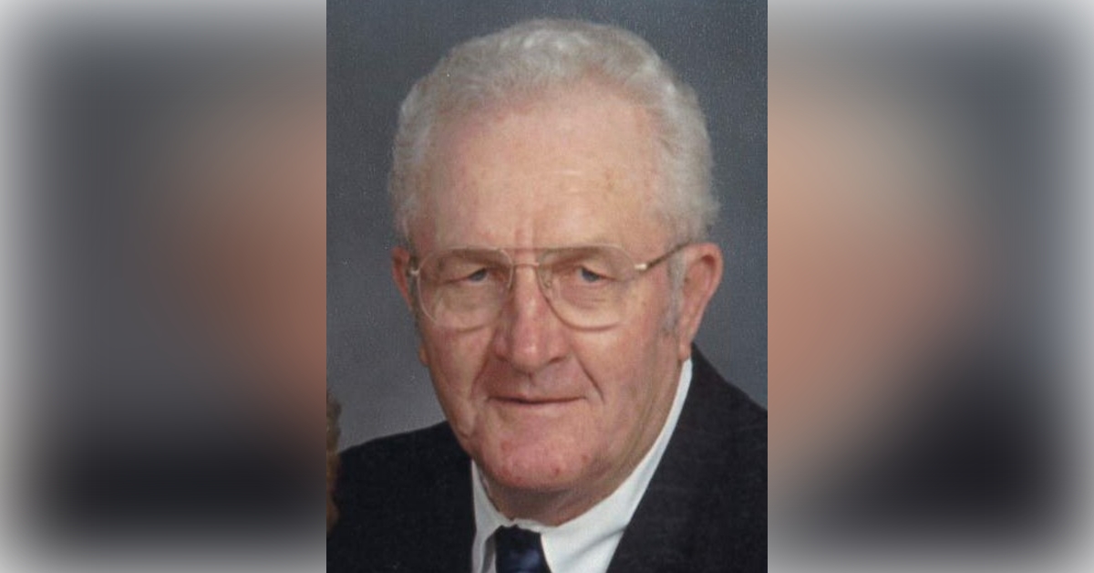 Obituary information for Merlin "Curly" E. Borcherding