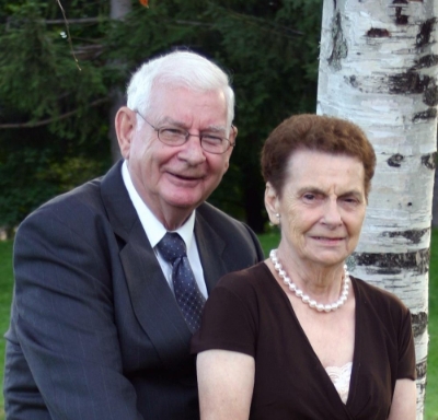 Jim and Anne Gardner 27444854