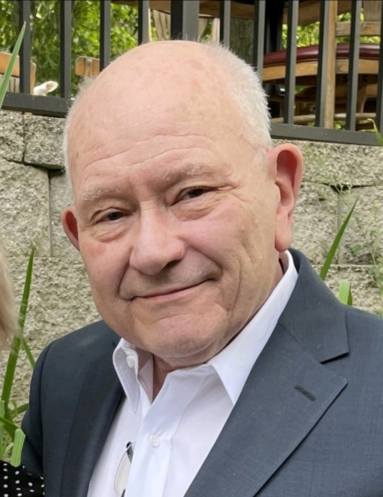 Robert E. Knoppe - 2023 - Zarzycki Manor Chapels