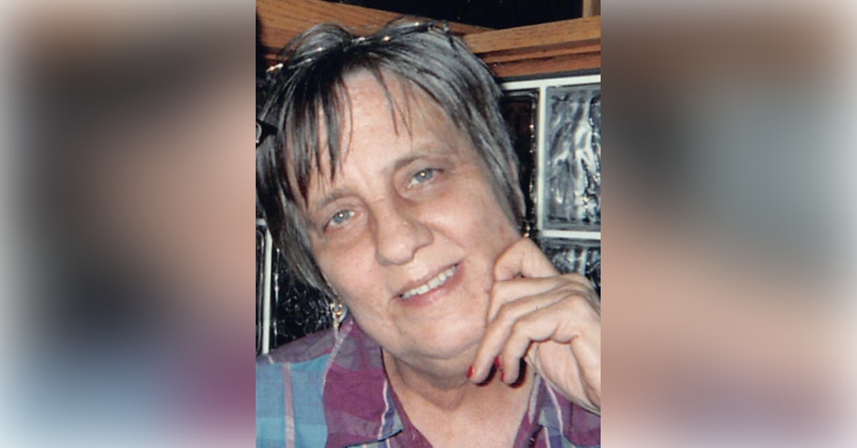 Obituary information for Dona Mary (Martenies) Amburgey
