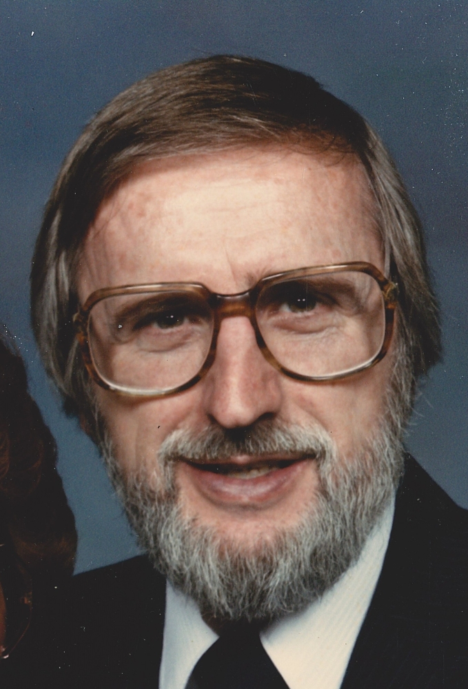 Robert Donald Kearns - 2023 - Carl W Hall Funeral Service Inc