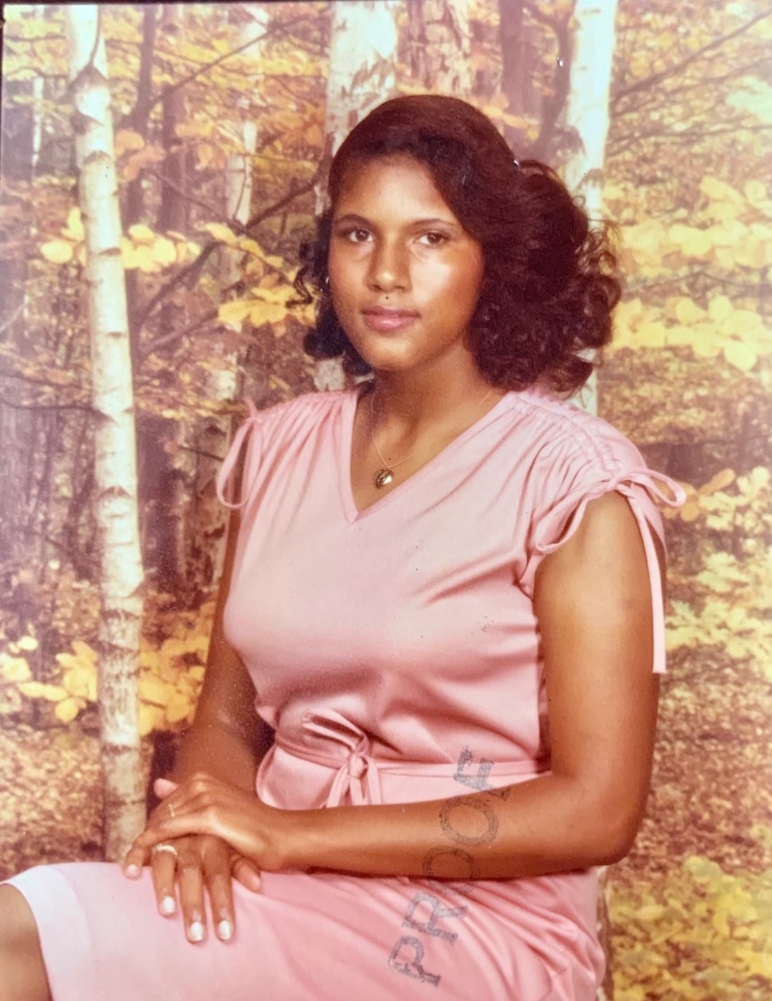 Gina Howard - 2023 - Henderson Funeral Homes