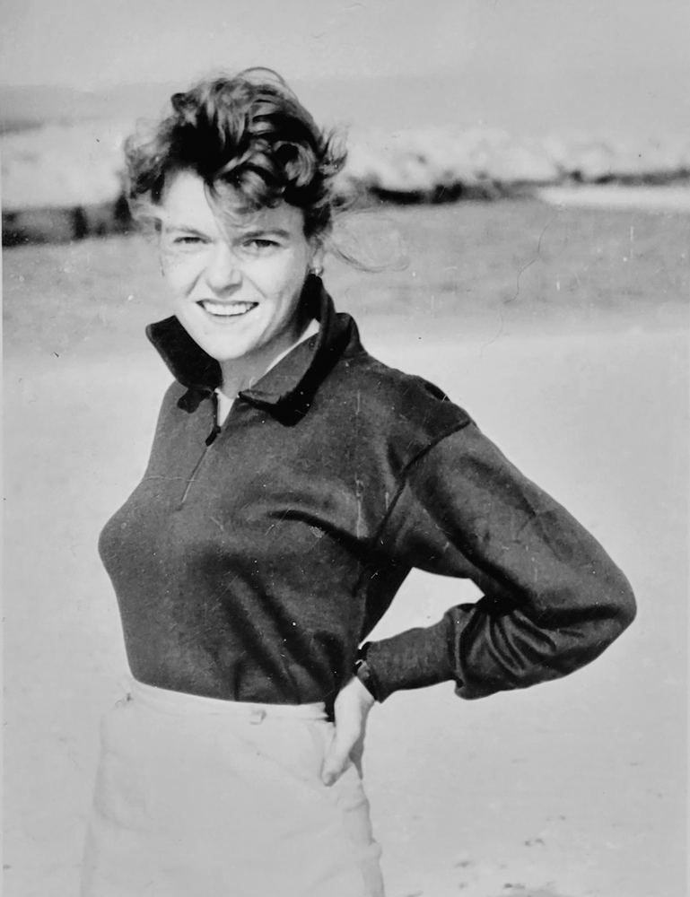 Sheila MacDonald Whitmore (nee Simpson) - 2023 - Cole Funeral Services