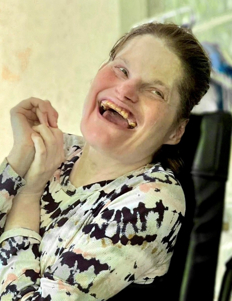 Crystal Lynn Brady - 2023 - Houghlin-Greenwell Funeral Home