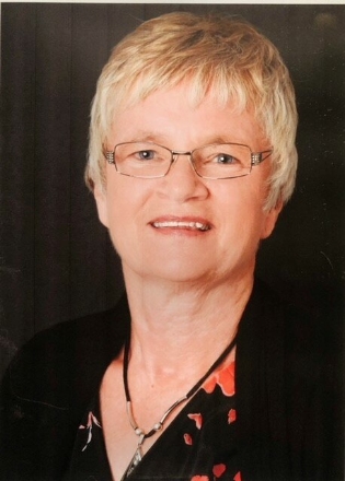 Mary Kamstra Obituary - 2023 - Skwarchuk Funeral Home