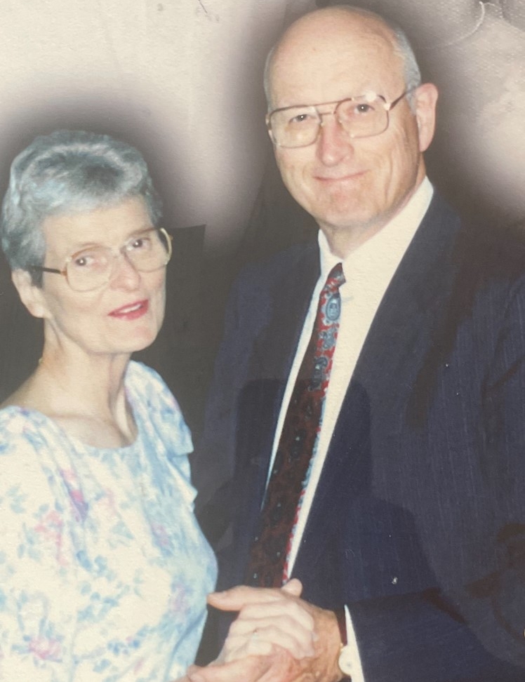 Michael and Katherine Uzzo - 2023 - Holloway Funeral Home