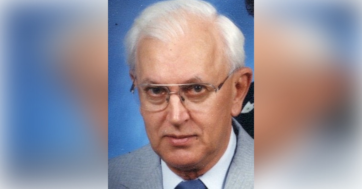 Obituary information for James Edwin Holmes