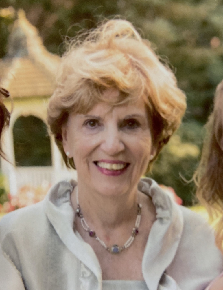 Arlene "Patricia" Clifford - Memories Trees