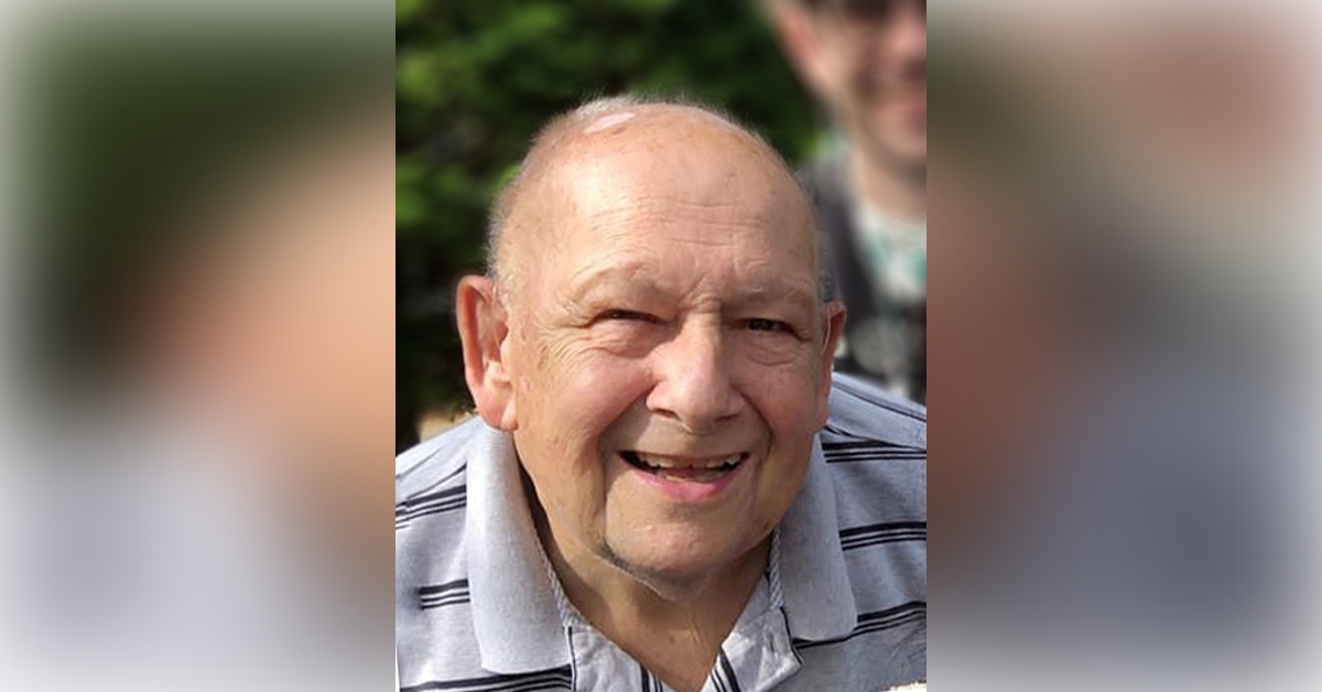 Obituary information for Robert E. McCarthy