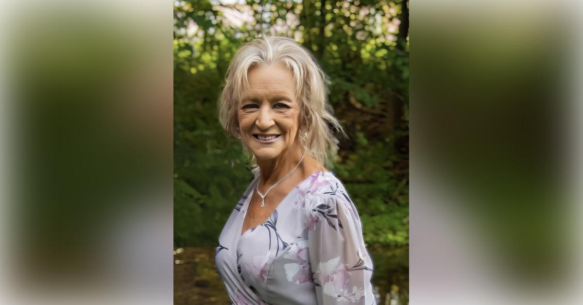 Obituary information for Carole Gardner LaReau