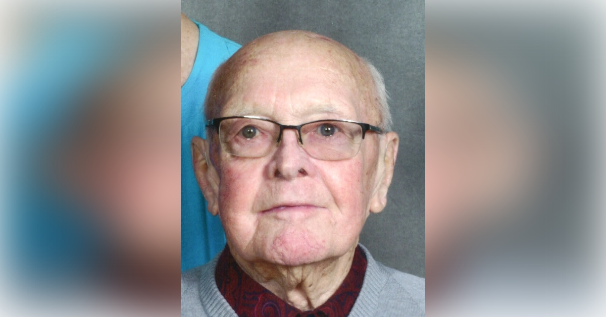 Obituary information for Lew