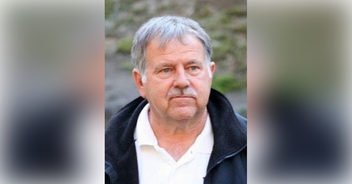 Obituary information for Jack Cress Moberly