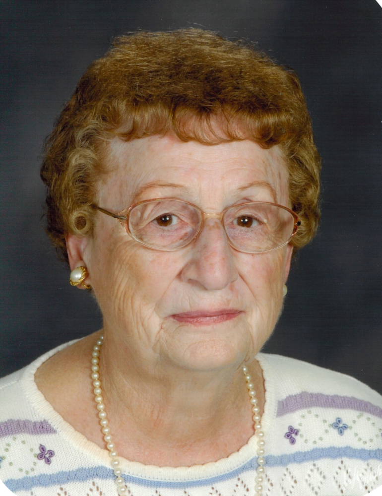 Jean Davis - 2023 - Goodwin-Sievers Family Funeral Home