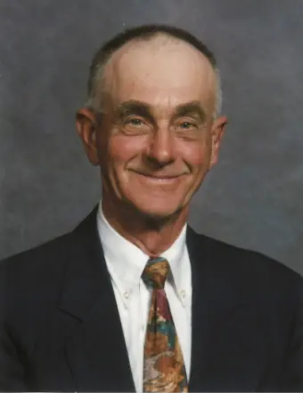 Dennis R Henrickson 29604282