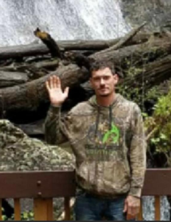 Michael Justin Harville - 2023 - Vining Ivy Hill Chapel