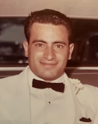 Michael Mele 29732492