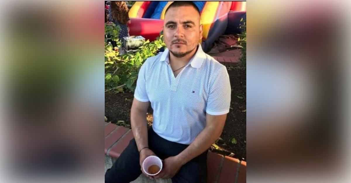 Obituary information for Edgar Samuel Casas Carrillo