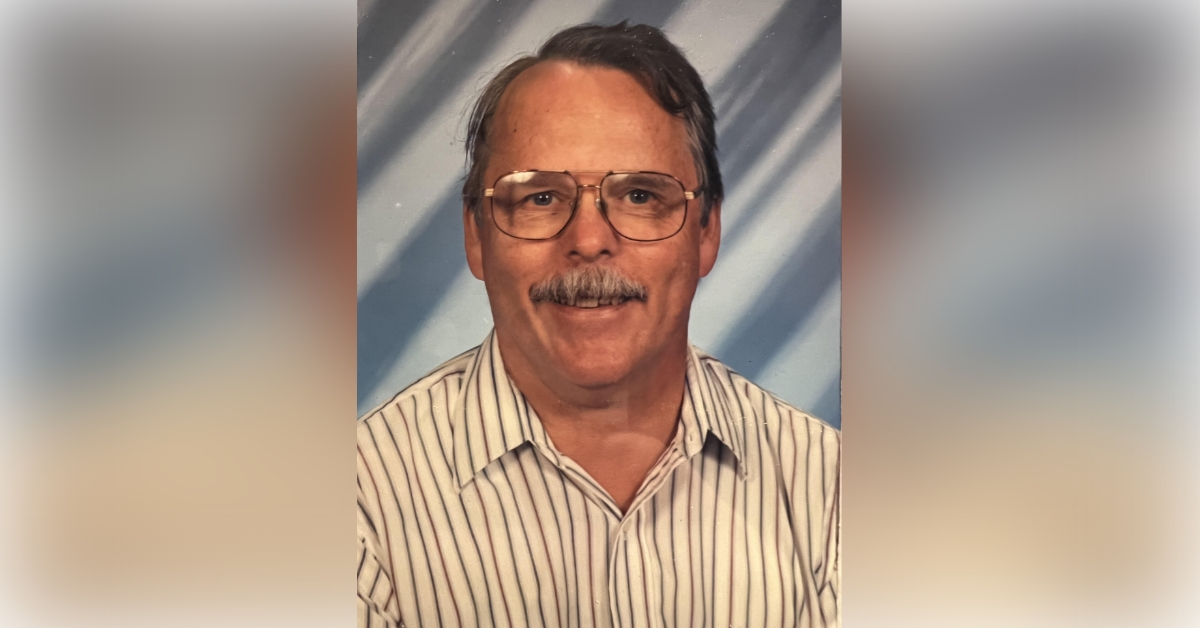 Obituary information for James Vernon Hunt