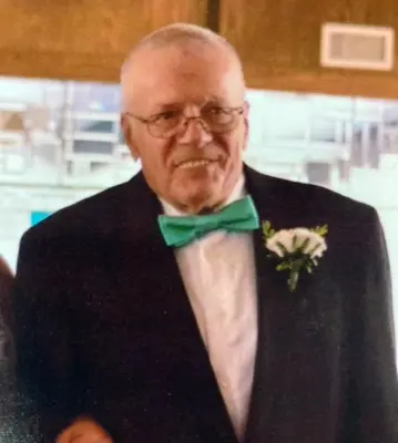 Roger Allen Mast 29943694