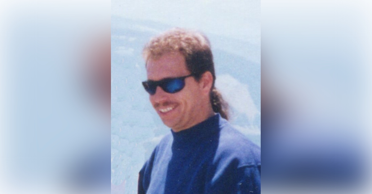 Obituary information for Mark Hoyt