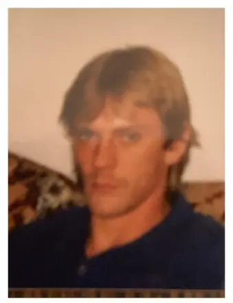 Bruce Compton 30010553