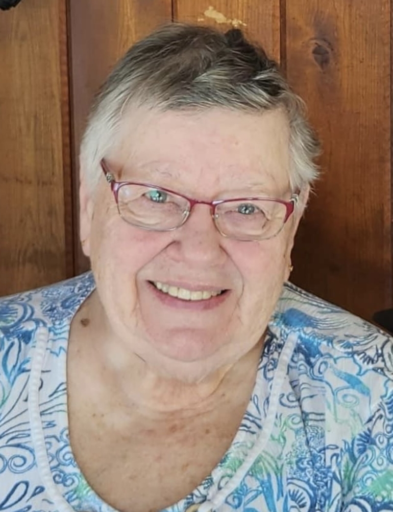 Lynne Stevens - 2023 - Brewitt Funeral Home