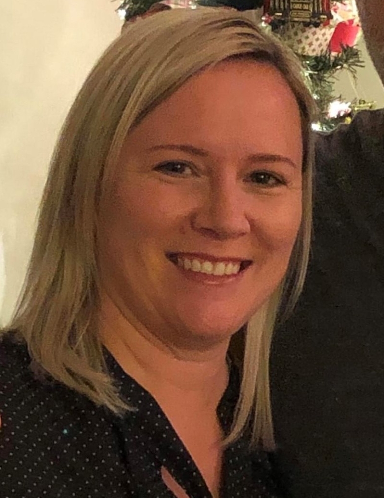 Andrea Thomson - 2023 - Alexander & Houle Funeral Home