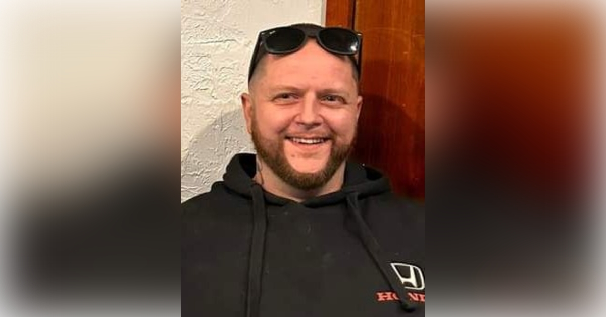 Obituary information for Robert Louis Hill