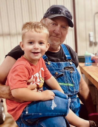 John Edward Mroz Obituary - 2023 - Fox River Cremation Society