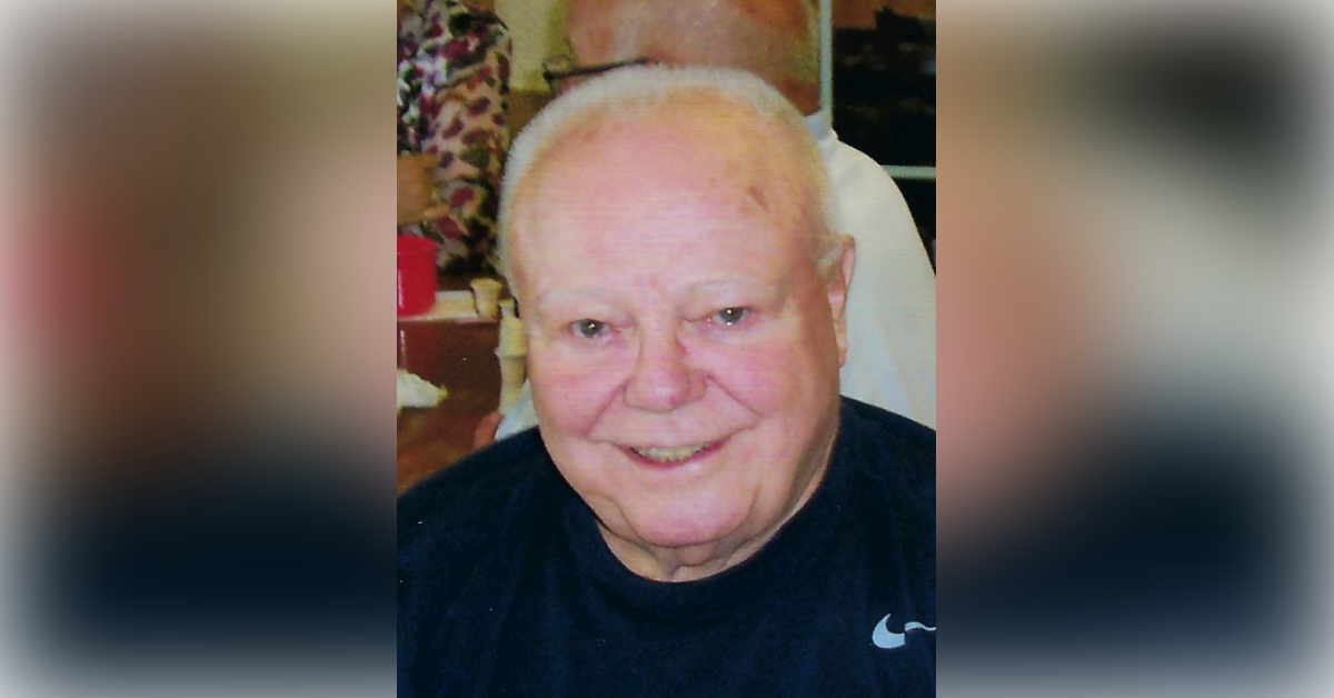 Obituary information for Robert Edgar Maloy