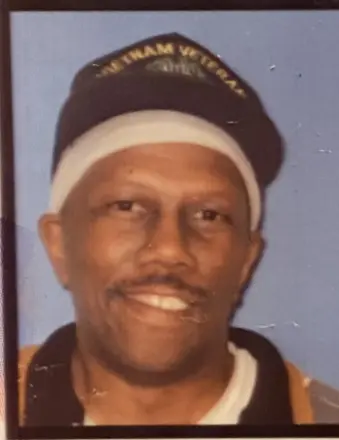 William R Banks Jr. 30490451