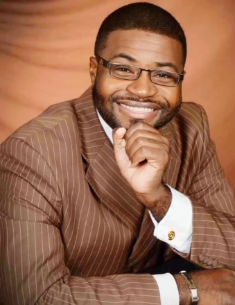 Reverend Reginald Fitzgerald Cameron, Jr. Obituary - 2024 - Paradise Funeral Chapel