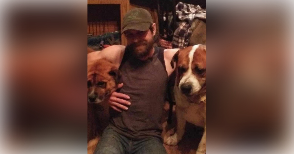 Obituary information for Travis L. Roach