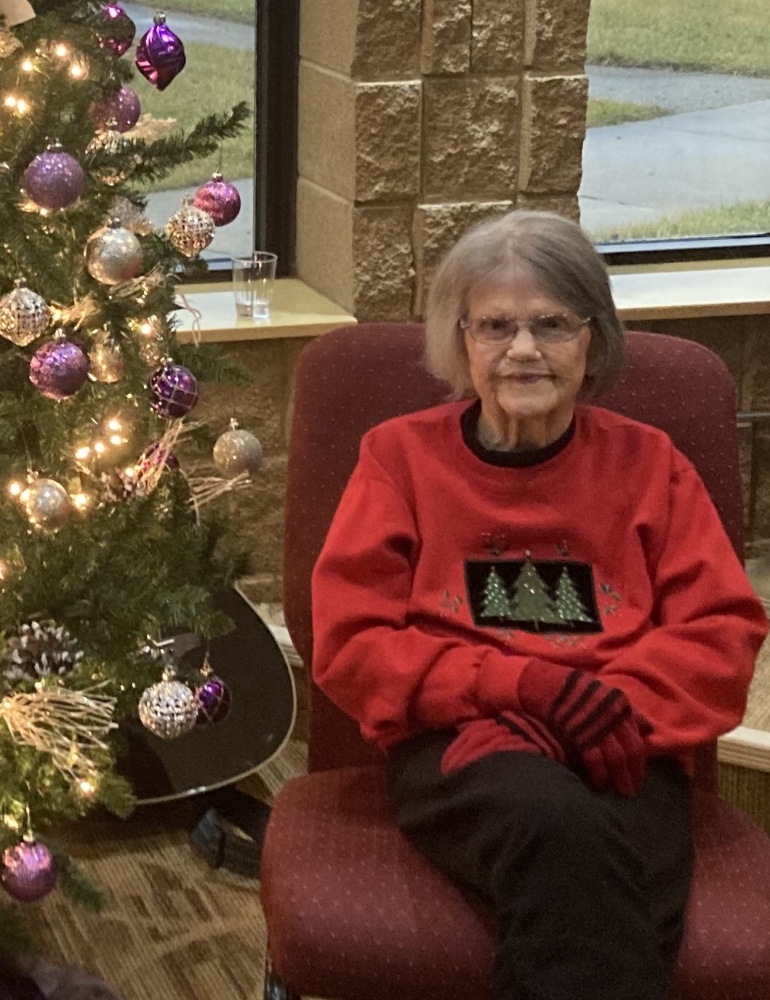 Helen M Lindley - 2024 - Young Family Funeral Home