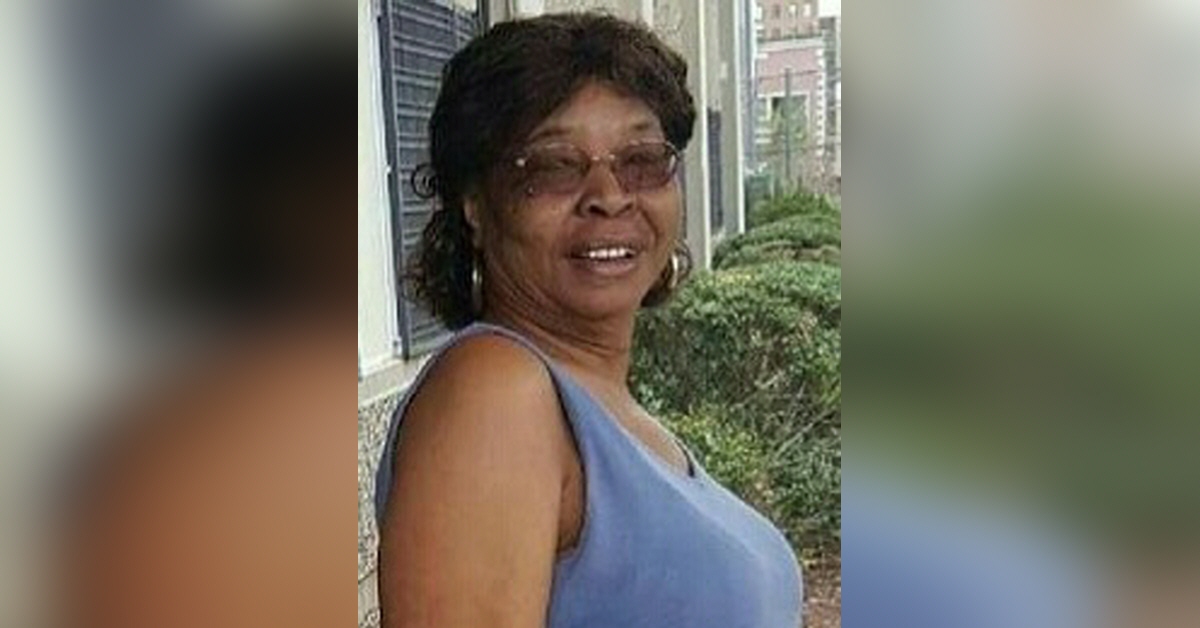 Obituary information for Shirley Holmes