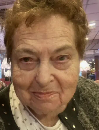Eva May 30878686