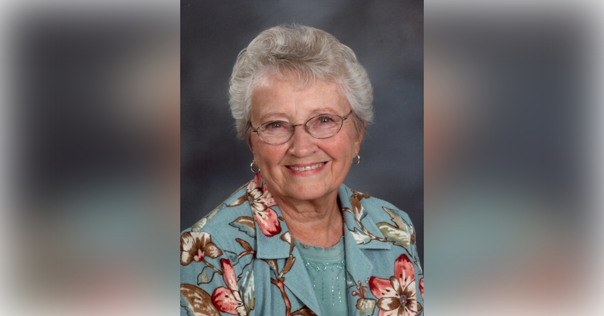 Obituary information for Maxine Joyce McManus
