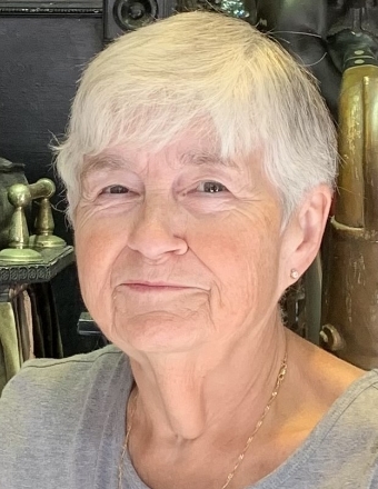 Diane Giroux Obituary - 2024 - Alexander & Houle Funeral Home