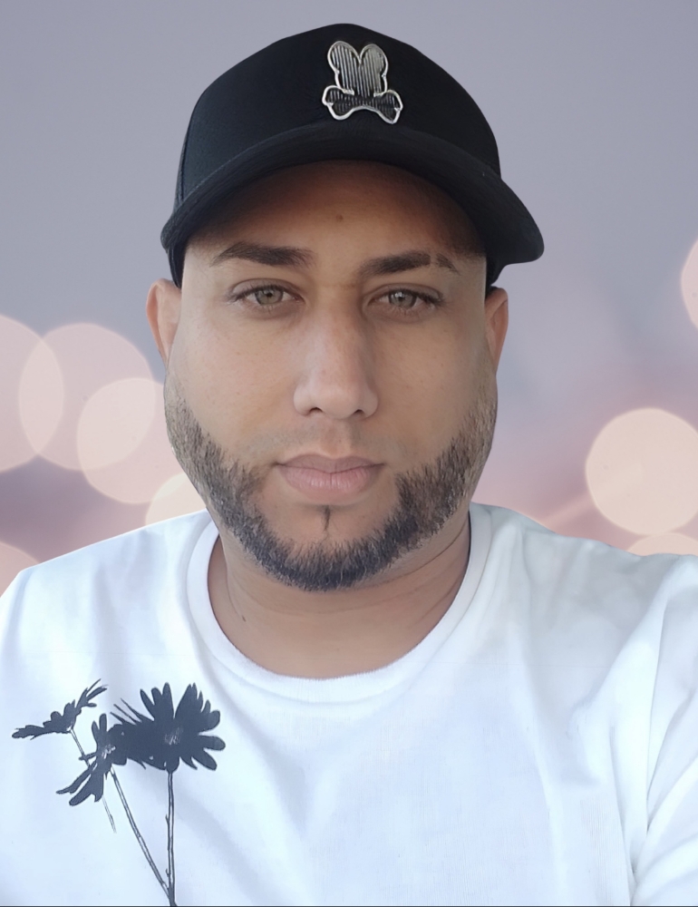 Christian David "Chris Corolla" Rivera Padilla - 2024 - Funeraria Coameña