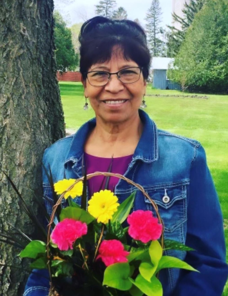 Maria Flores - Memories Trees