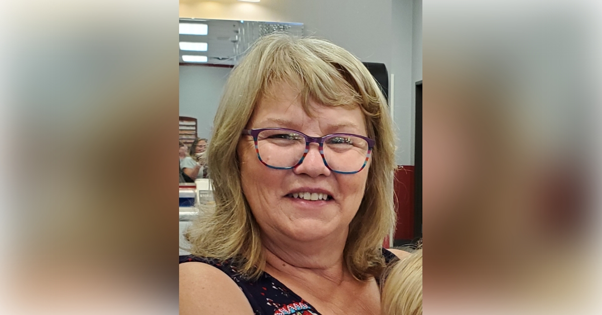 Desiree Erickson's Instagram, Twitter & Facebook on IDCrawl