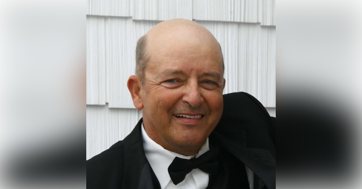 Obituary information for Daniel R Sutton