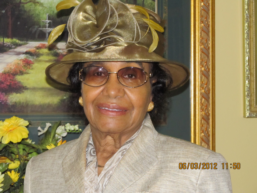 Evelyn Knight - Memories Trees