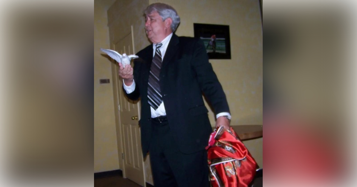 Obituary information for Robert Lester Sanders