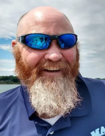 Matthew Wakelin Carle 31383877