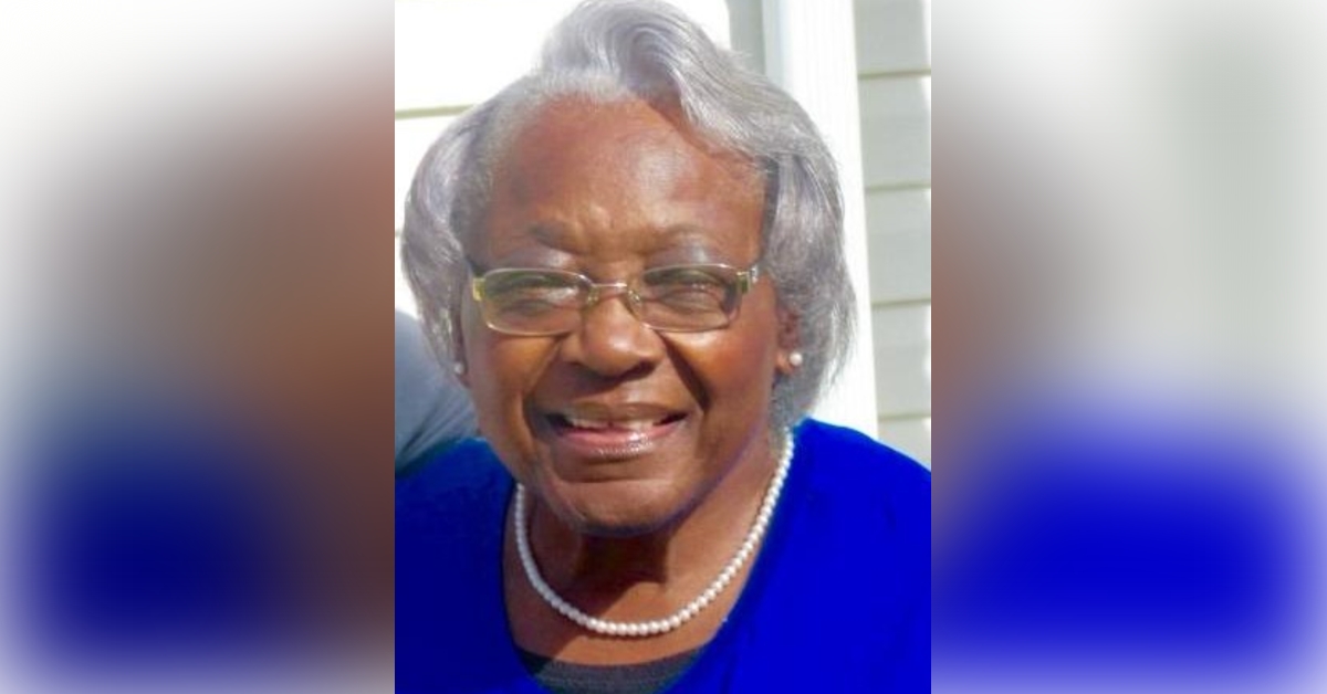 Obituary Information For Sallie Mae Pierce