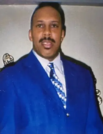 Obituary information for Kenneth L. Robinson